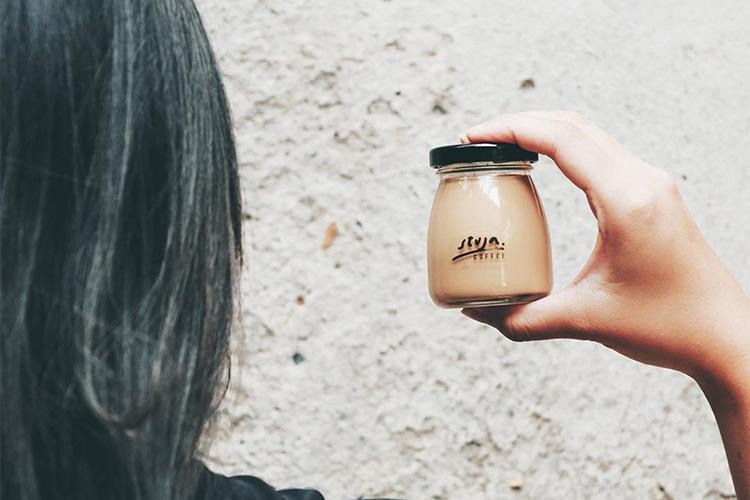 Stuja Coffee, Kedai Kopi Kekinian Berkonsep Ramah Lingkungan.